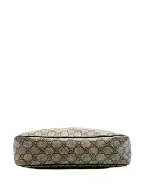 Gucci Gg Supreme Crossbody Bag