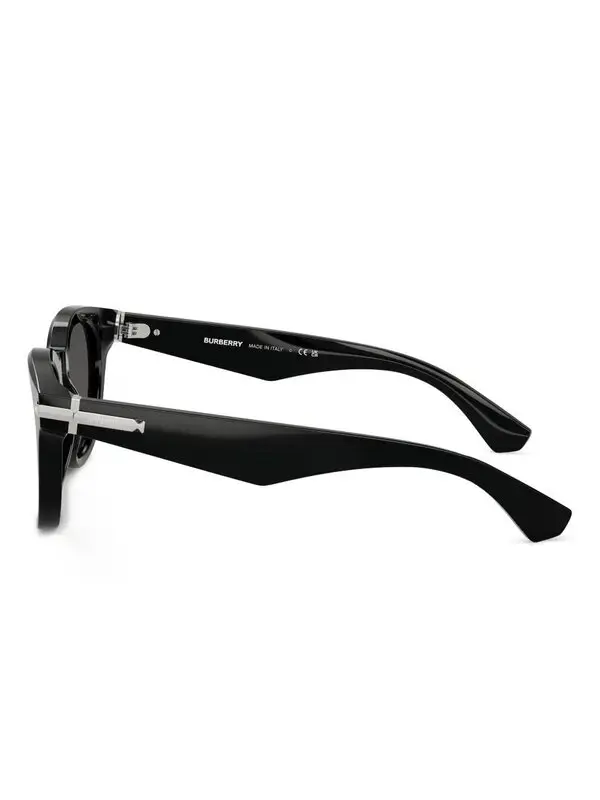 Burberry Cat-eye Sunglasses