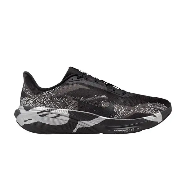 Nike Pegasus 42 Athletic Sneakers - Black