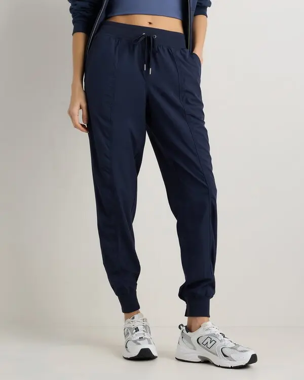 Quince Performance Tech Mid-rise Joggers - Deep Navy