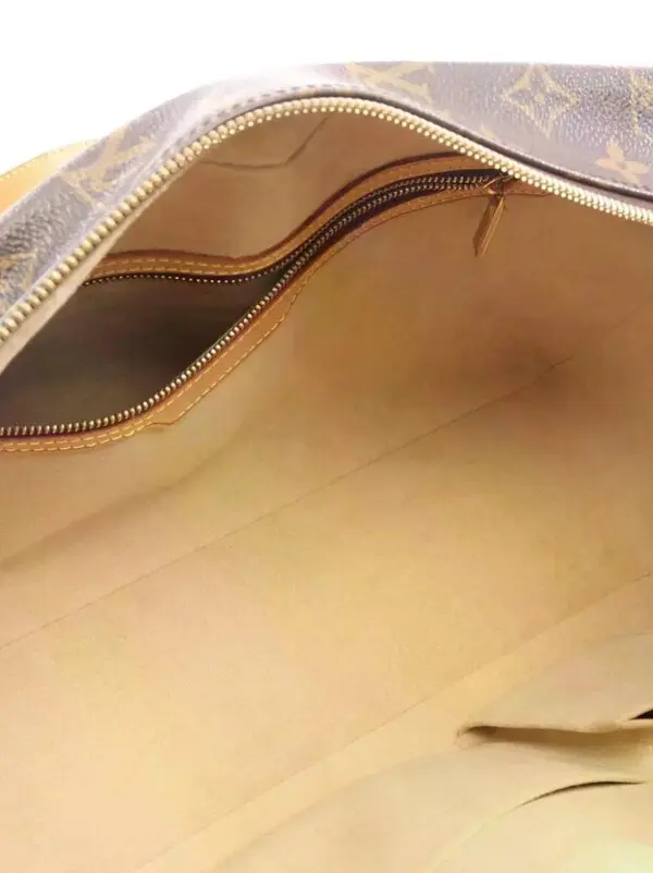 LOUIS VUITTON Monogram Canvas Cite Gm Shoulder Bag