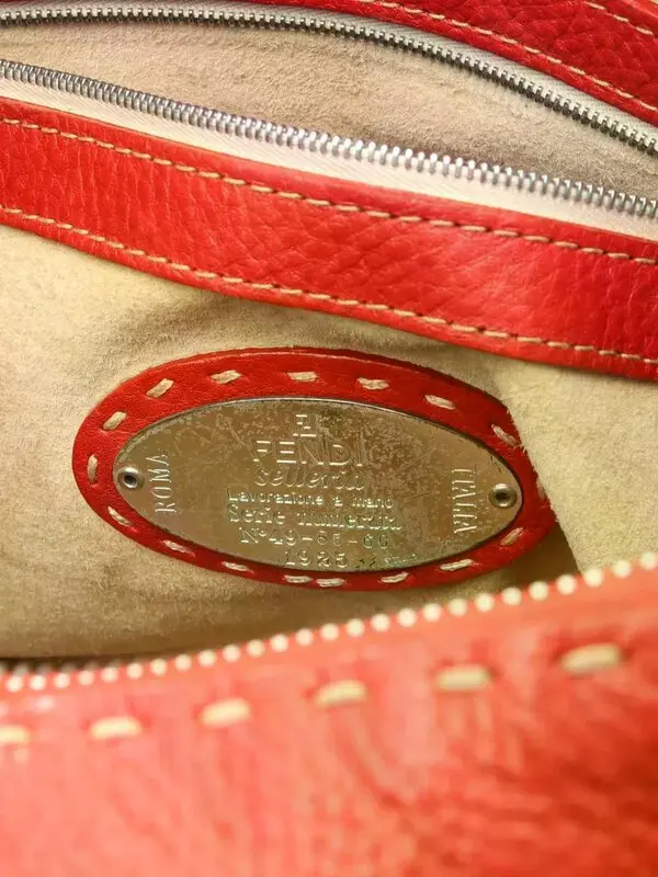Fendi Selleria Leather Shoulder Bag