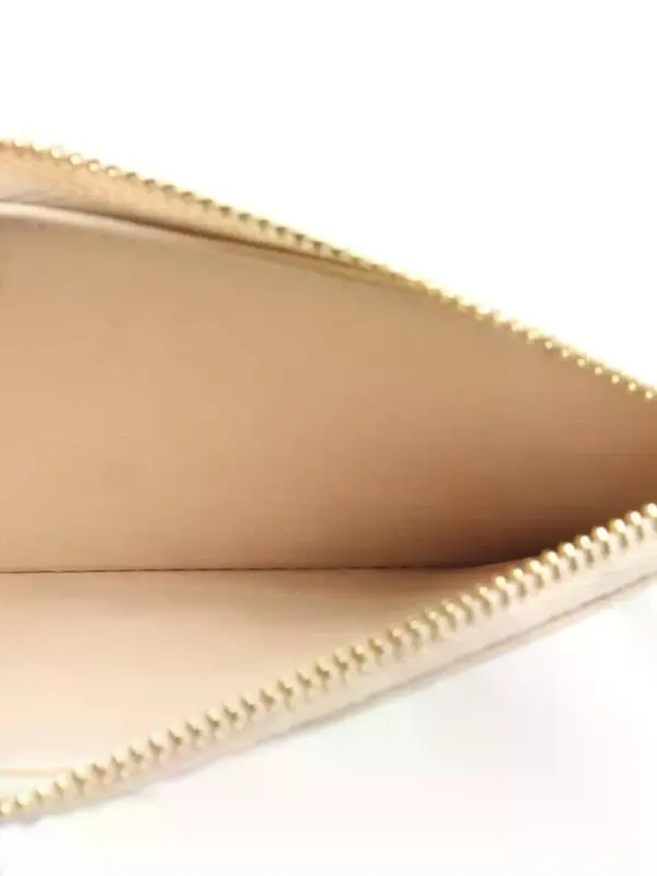 LOUIS VUITTON 2021 Capucines Trifold Wallet