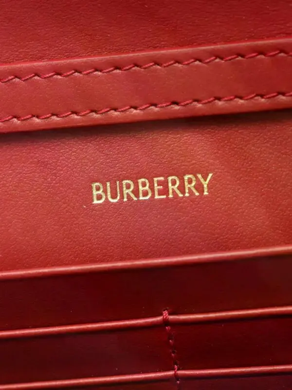 Burberry Chain-strap Crossbody Bag