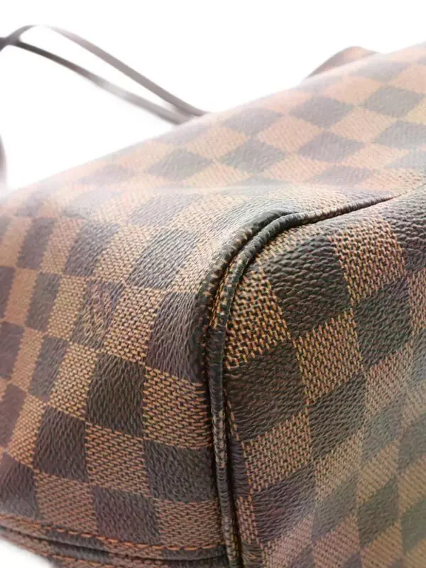 LOUIS VUITTON 2011 Mm Neverfull Damier Ébène Tote Bag