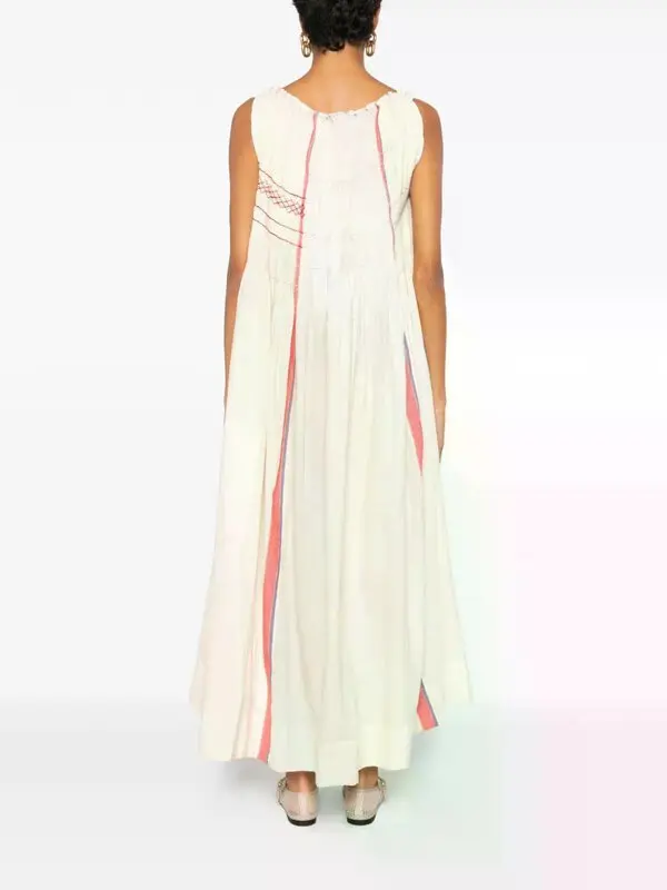 INJIRI Embroidered Sleeveless Maxi Dress