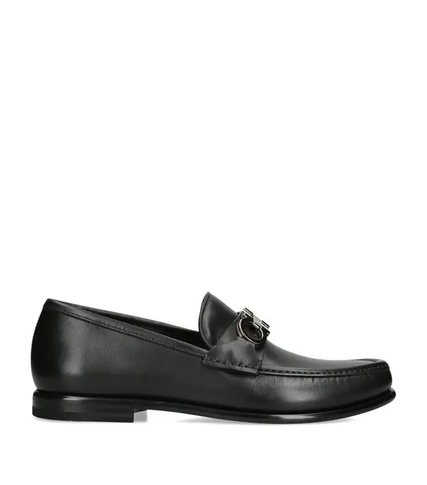 FERRAGAMO Leather Loafers With Gancini Hardware - Black