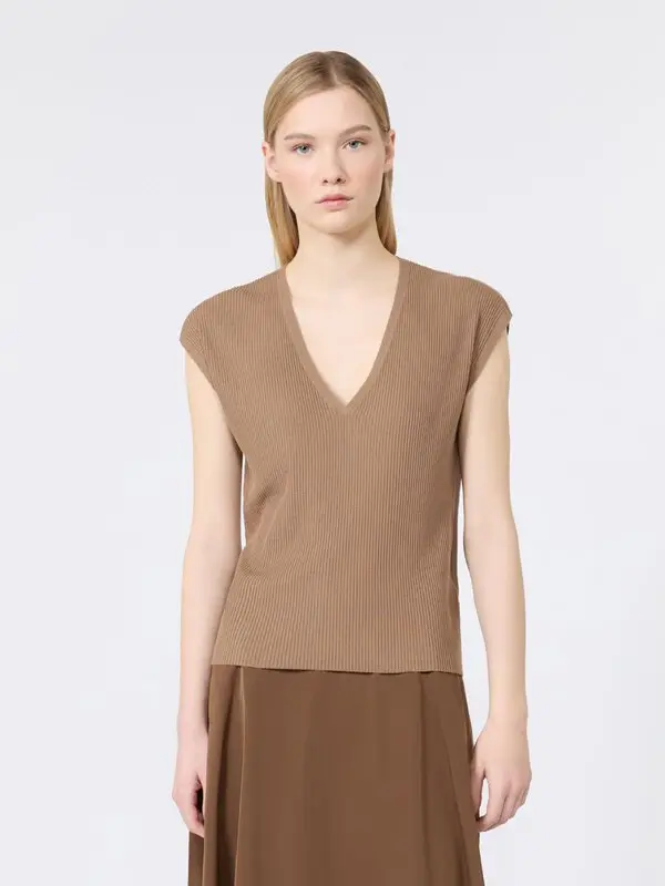 Max Mara Ribbed Wool Gilet With V-neck