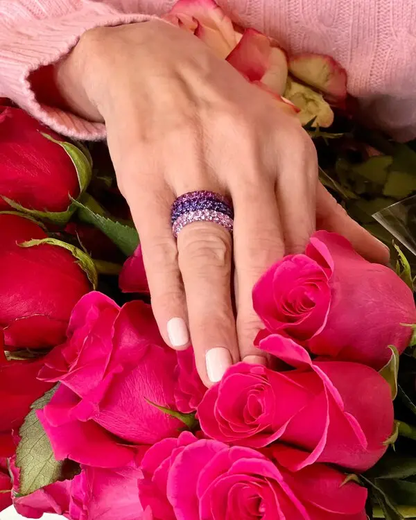 GRAZIELA 18k Gold Sapphire Band Ring