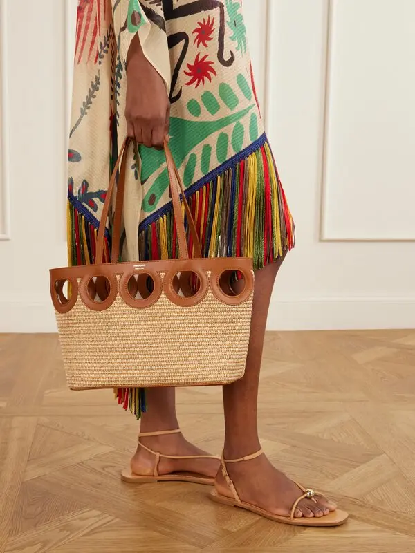 FERRAGAMO Gancio Raffia Tote Bag - Neutrals