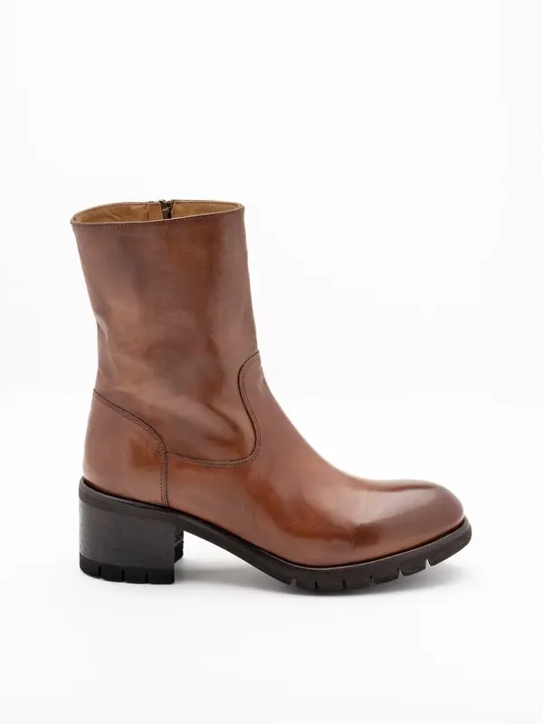 Lukure Iza Kangaroo Leather Ankle Boots - Cognac