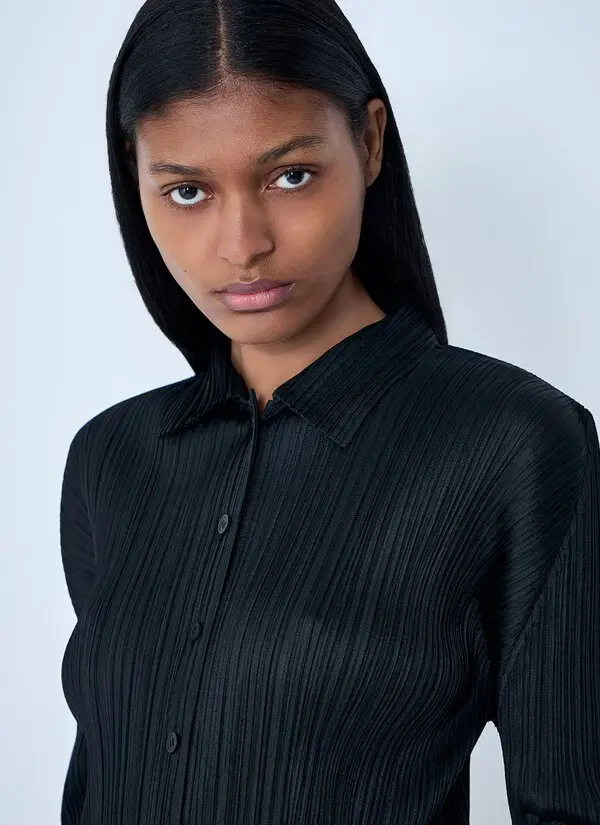 Issey Miyake Pleated Button-down Shirt - Black