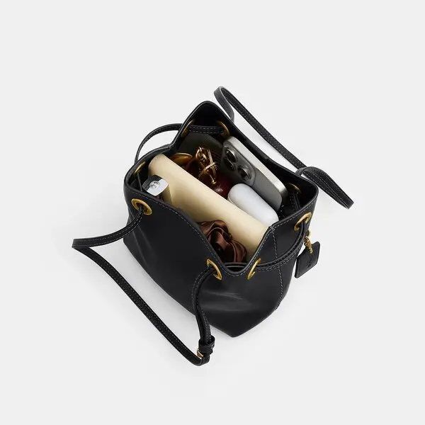 COACH Jade Drawstring Bag - Brass/black