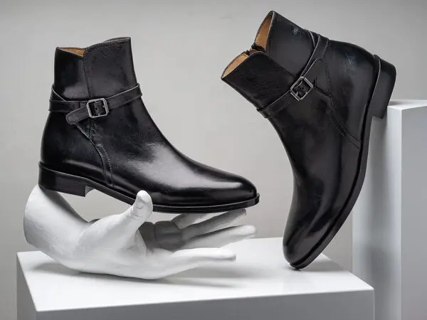 Lukure Catherine Ankle Boots With Silver Buckle Detail - Black