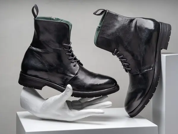 Lukure Ankle Boots - Black