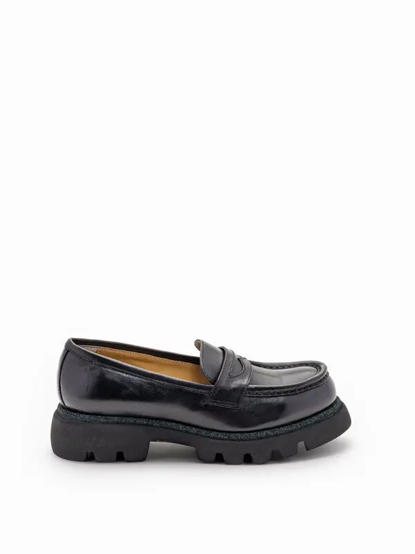 Lukure Taylor Kangaroo Leather Loafers - Black