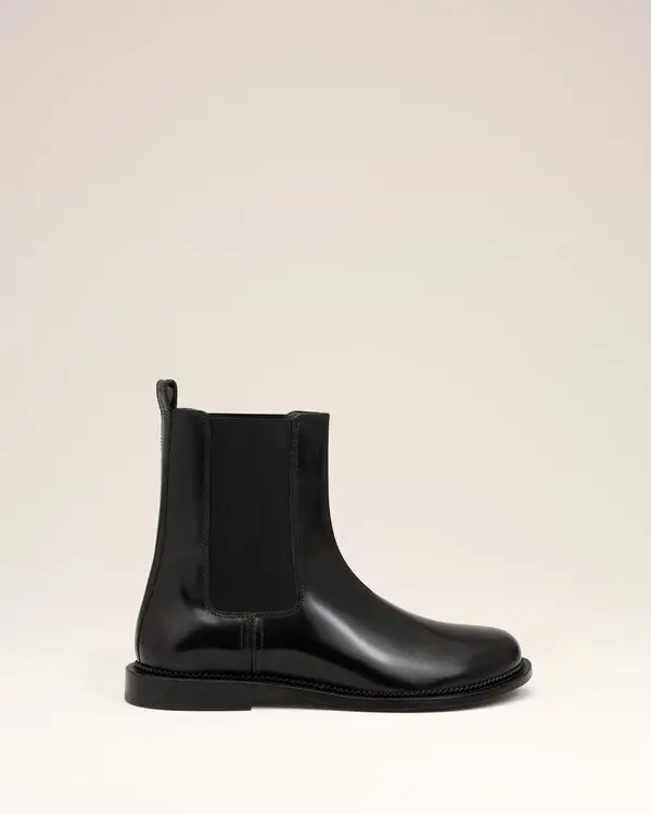 AMI Paris Glazed Leather Anatomical Toe Chelsea Boots
