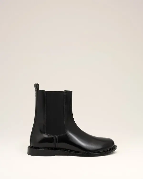 AMI Paris Glazed Leather Anatomical Toe Chelsea Boots