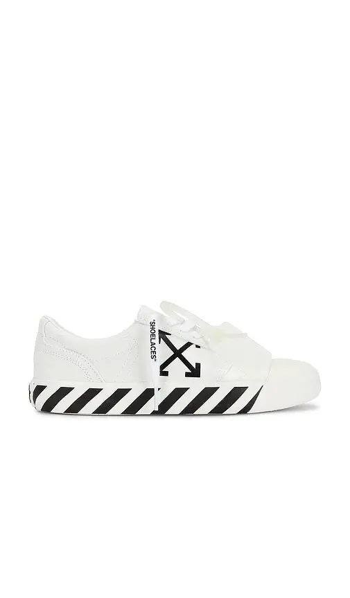 Off-White Vulcanized Undercut Sneaker - White & Black