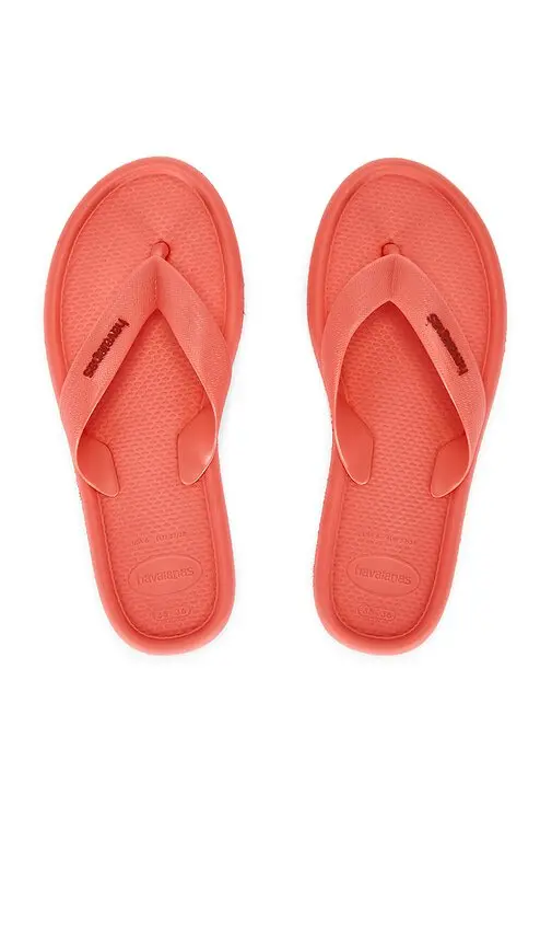 Havaianas Puffed Up Coral Rubber Sandals - Tropical Coral