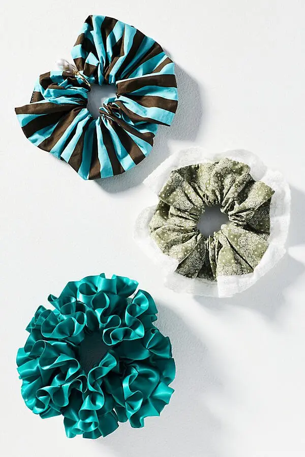 Anthropologie Textured Scrunchies Set Of 3 - Green