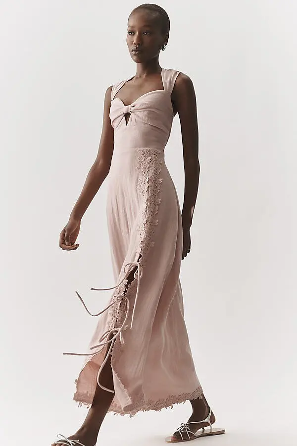 EN SAISON Megan Lace Midi Dress - White