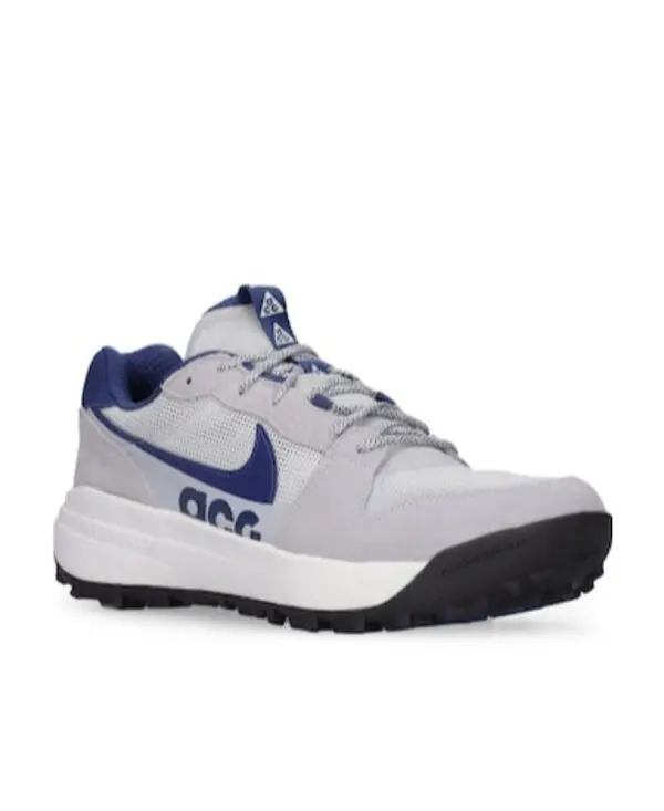 Nike Low-top Athletic Sneakers