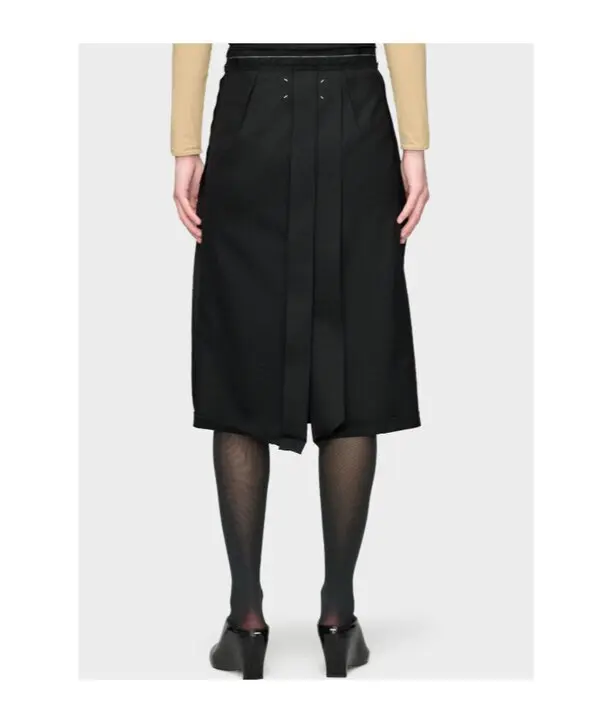MAISON MARGIELA Pleated Midi Skirt With Raw Edge Waistband