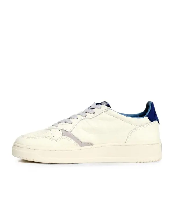 AUTRY Medalist Low-top Sneakers - White