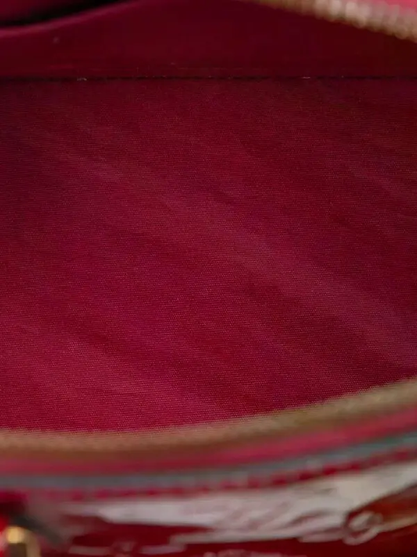 LOUIS VUITTON Monogram Vernis Alma Bb Satchel - Red