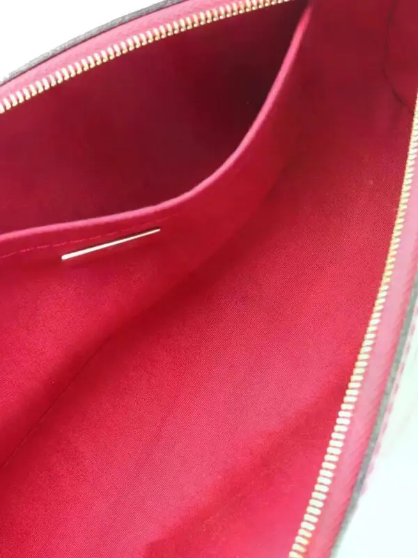LOUIS VUITTON Monogram Vernis Santa Monica Satchel