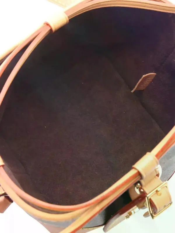 LOUIS VUITTON Monogram Noe Bucket Bag