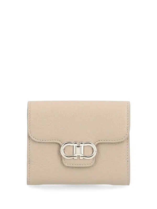 FERRAGAMO Compact Gancini Wallet - Cream