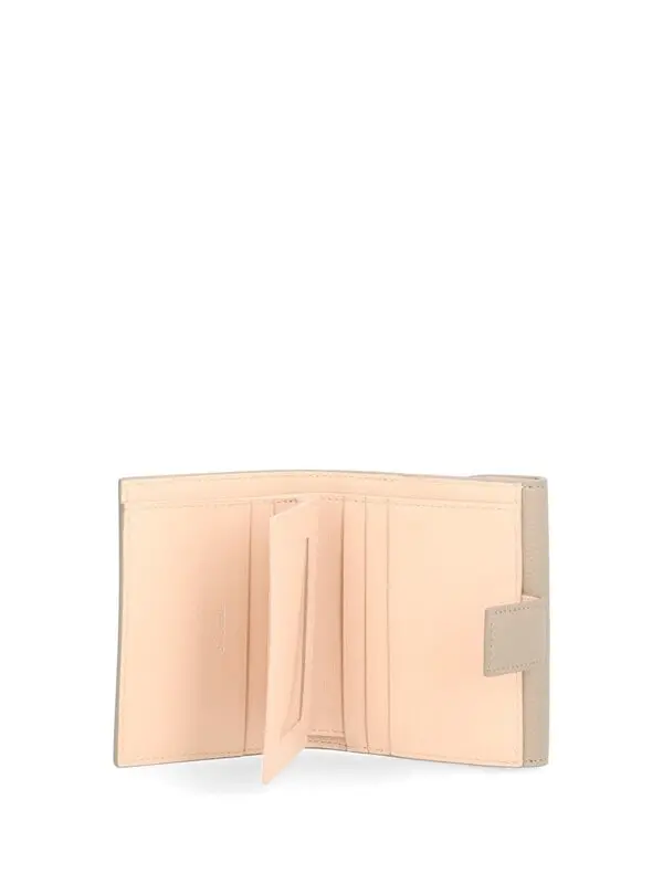 FERRAGAMO Compact Gancini Wallet - Cream