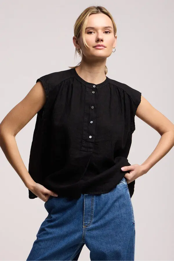 Velvet By Graham & Spencer Bec Linen Top - Black