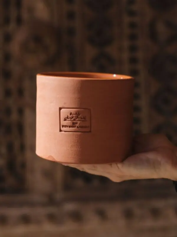 CÔTÉ BOUGIE Rue Yves Saint Laurent Medium Candle - Orange