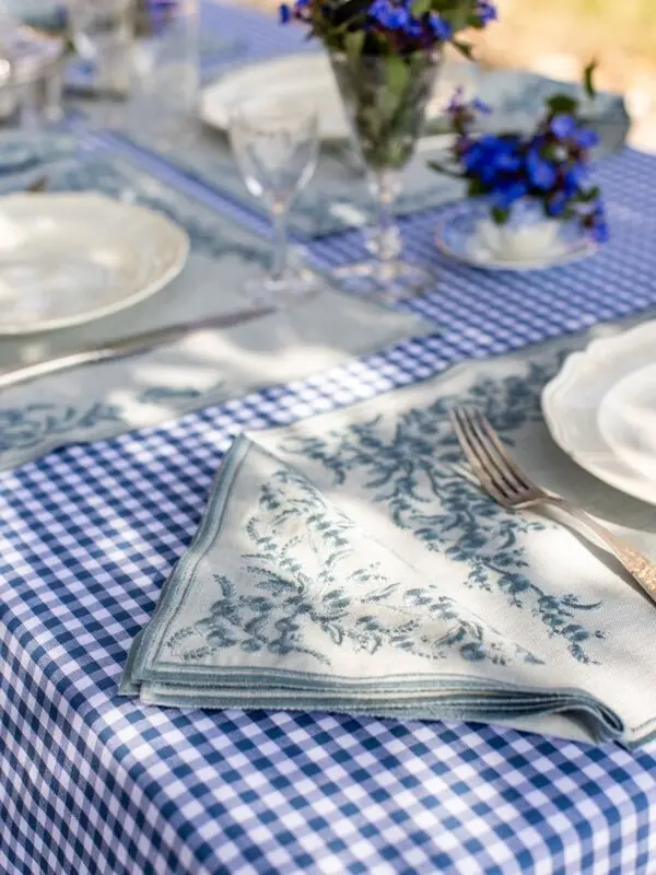 Borgo Delle Tovaglie Venaria Linen Napkin In Ice And Dolphin - Blue