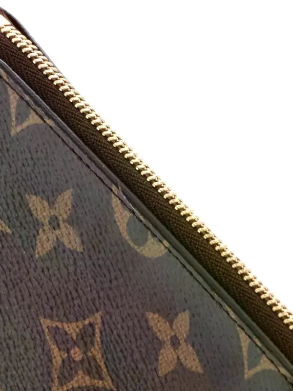 LOUIS VUITTON Monogram Canvas Small Pouch