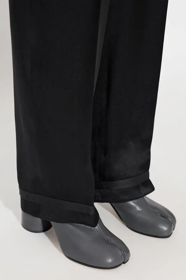 MAISON MARGIELA Heeled Ankle Boots With Tabi Cut-out - Grey