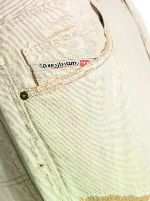 DIESEL® D-macro Distressed Jeans