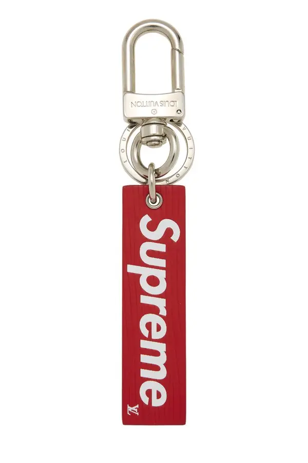 LOUIS VUITTON Supreme X Epi Keychain