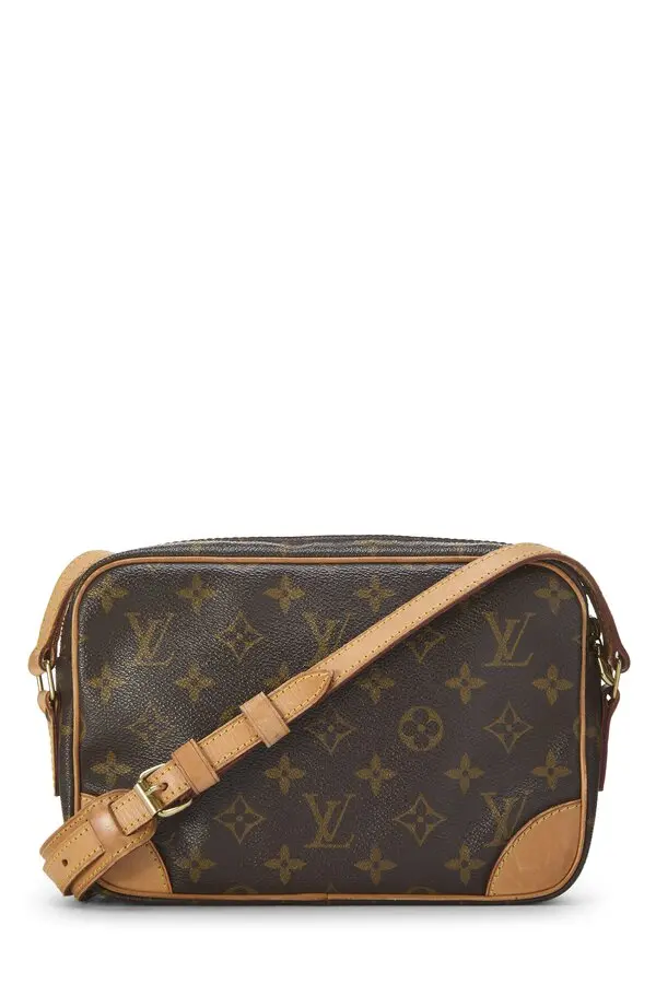 LOUIS VUITTON Trocadero 23 Monogram Canvas Crossbody Bag