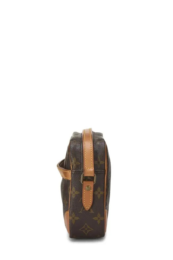 LOUIS VUITTON Monogram Canvas Trocadero 23