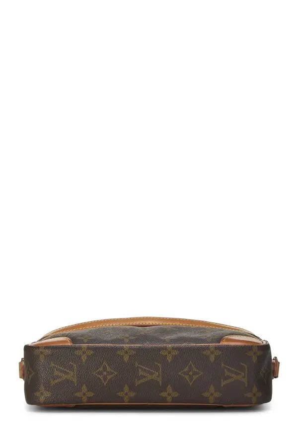 LOUIS VUITTON Monogram Canvas Trocadero 23