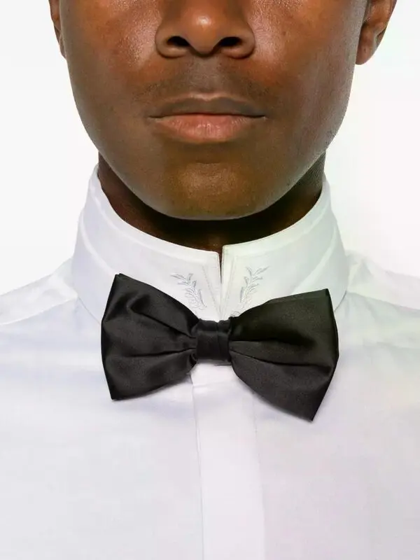 CARLO PIGNATELLI Embroidered-collar Concealed-fastening Shirt