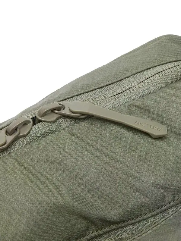 Arc'teryx Heliad Crossbody Bag