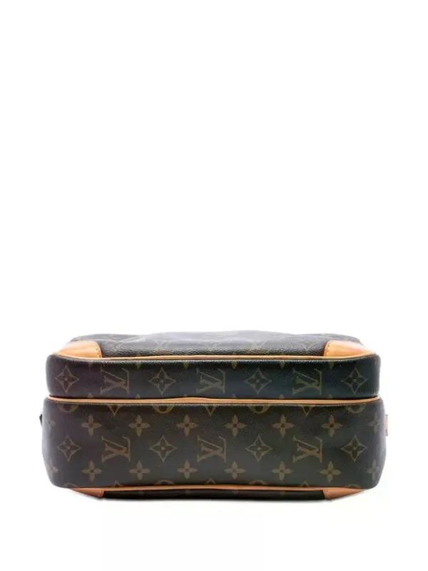 LOUIS VUITTON Monogram Nil Crossbody Bag