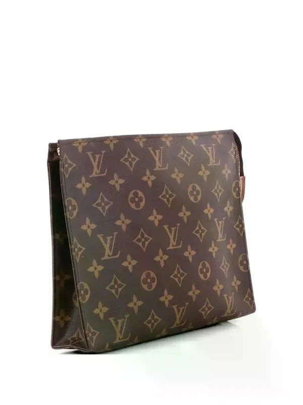 LOUIS VUITTON Toiletry Pouch Monogram Canvas 26 Clutch Bag - Brown