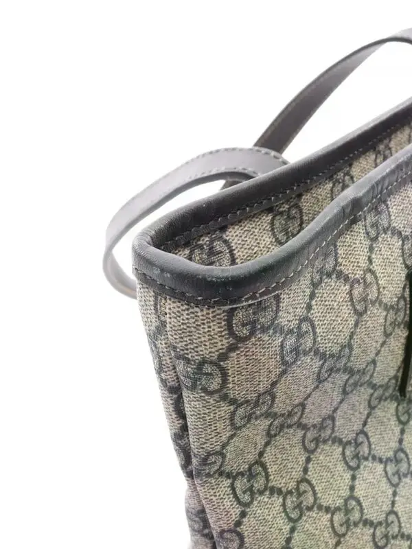Gucci Gg Supreme Tote Bag