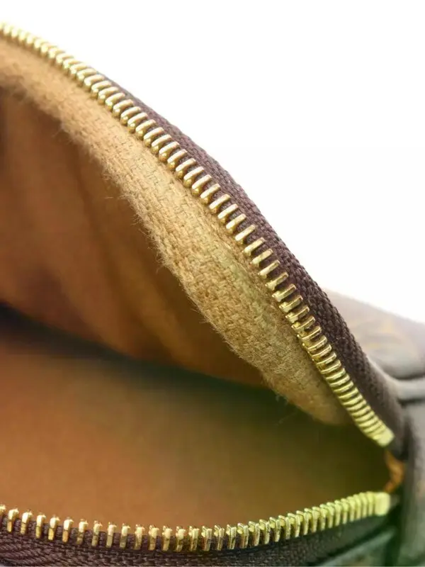 LOUIS VUITTON Monogram Canvas Cross Body Bag